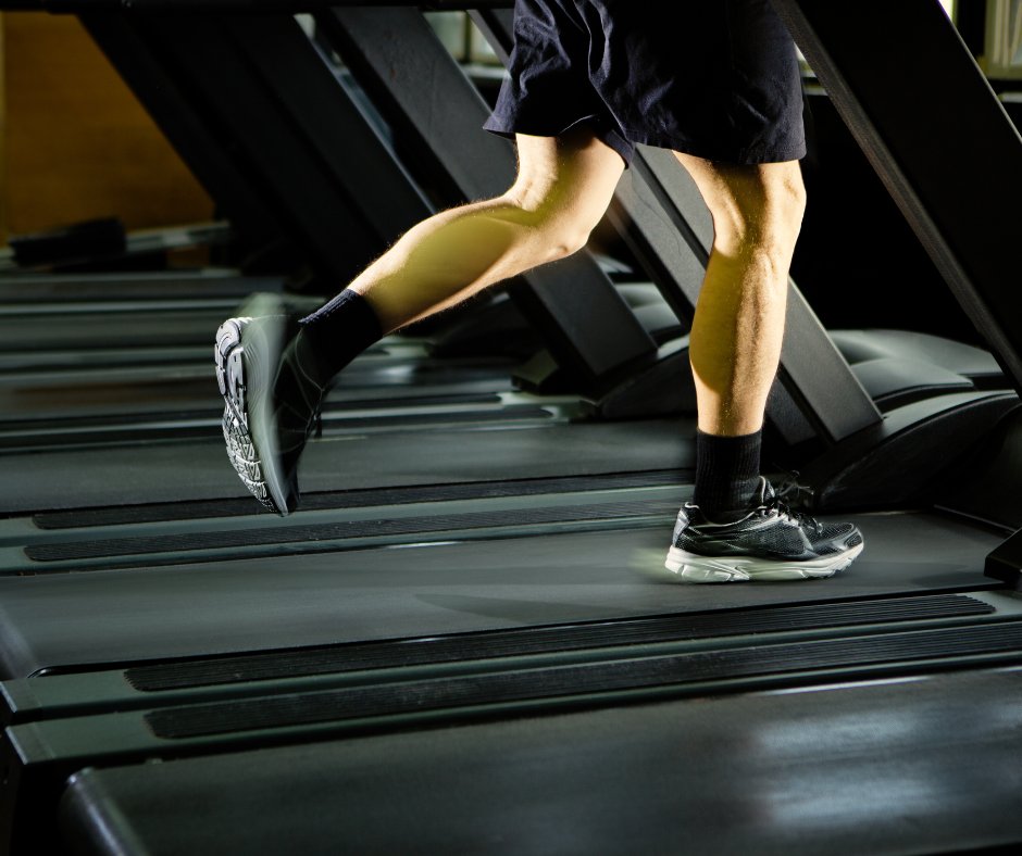 How To Run On a Treadmill — [Expert Tips and Guide For Runners]
